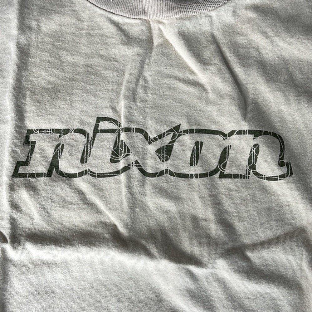 Vintage Nixon Shirt 2002 - Gem